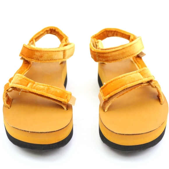 Teva | Shoes | Teva Flatform Universal Velvet Amber Sandals New | Poshmark